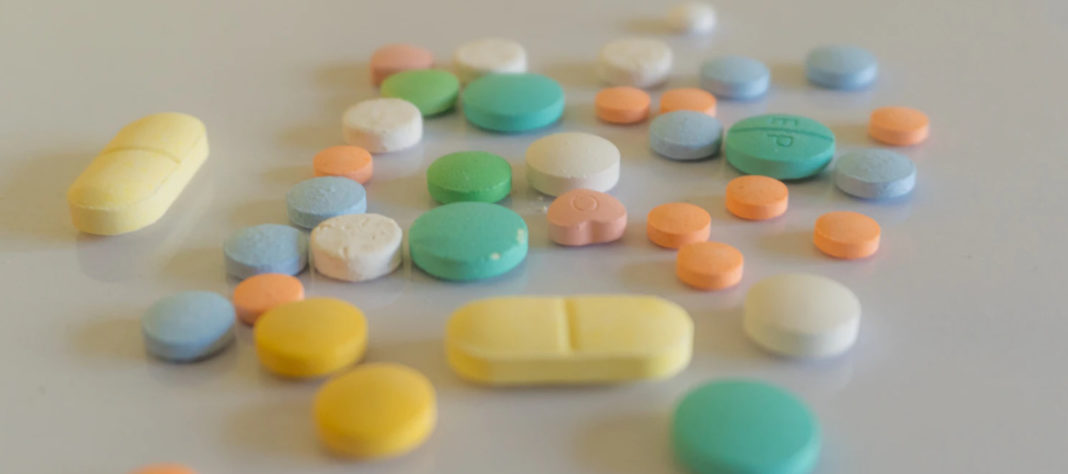 5 reasons for paranoia in aging parents - ASMZine